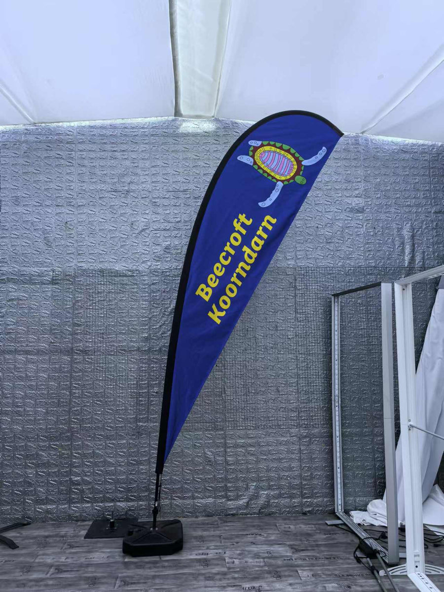 How Teardrop Banner Flags Can Help Schools, Sports Clubs, Universities ...